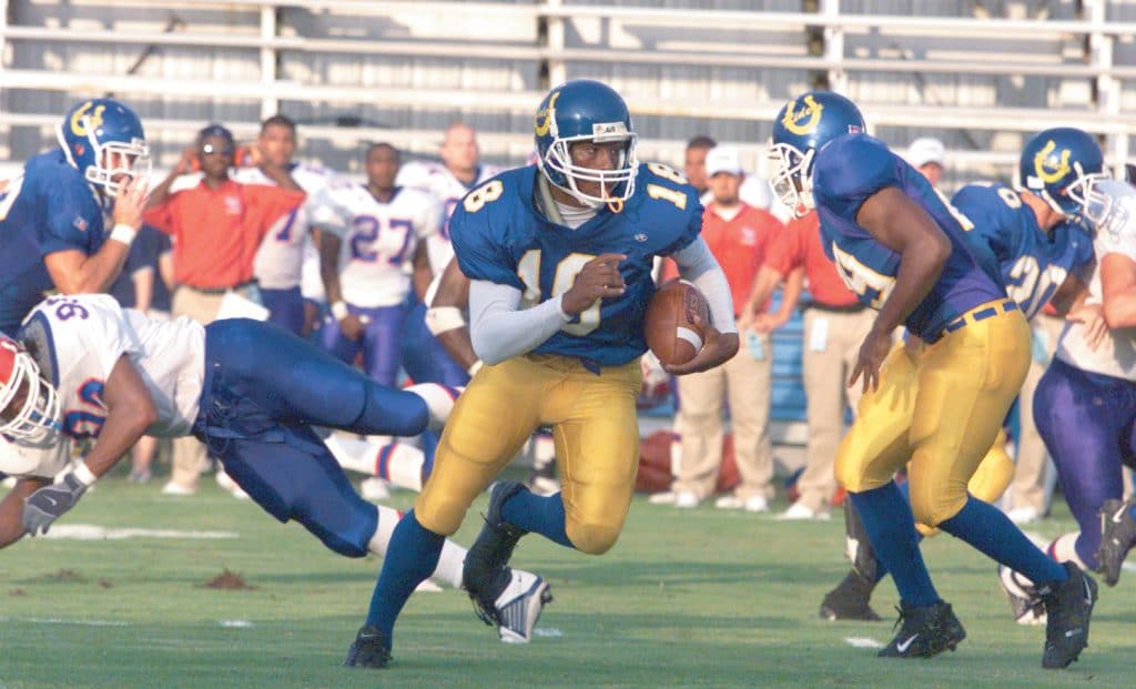 Nik Lewis becoming all-time reception leader in Canadian Football ...